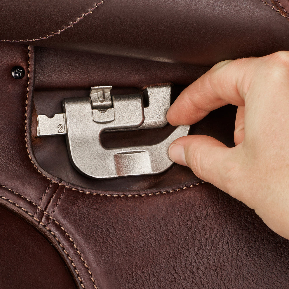 Bates Isabell Icon – Bates Saddles